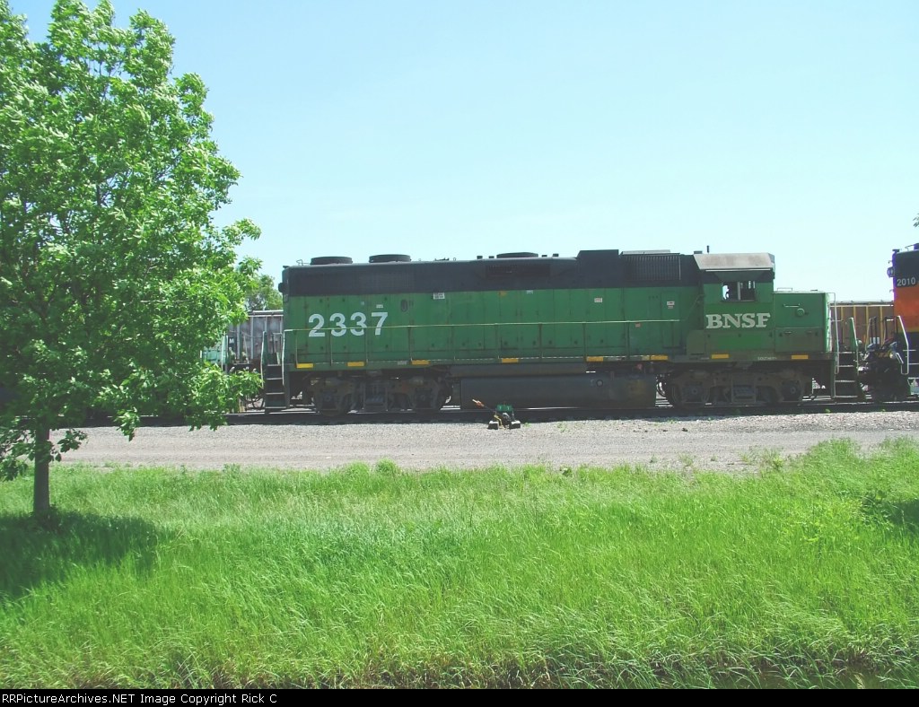BNSF 2337